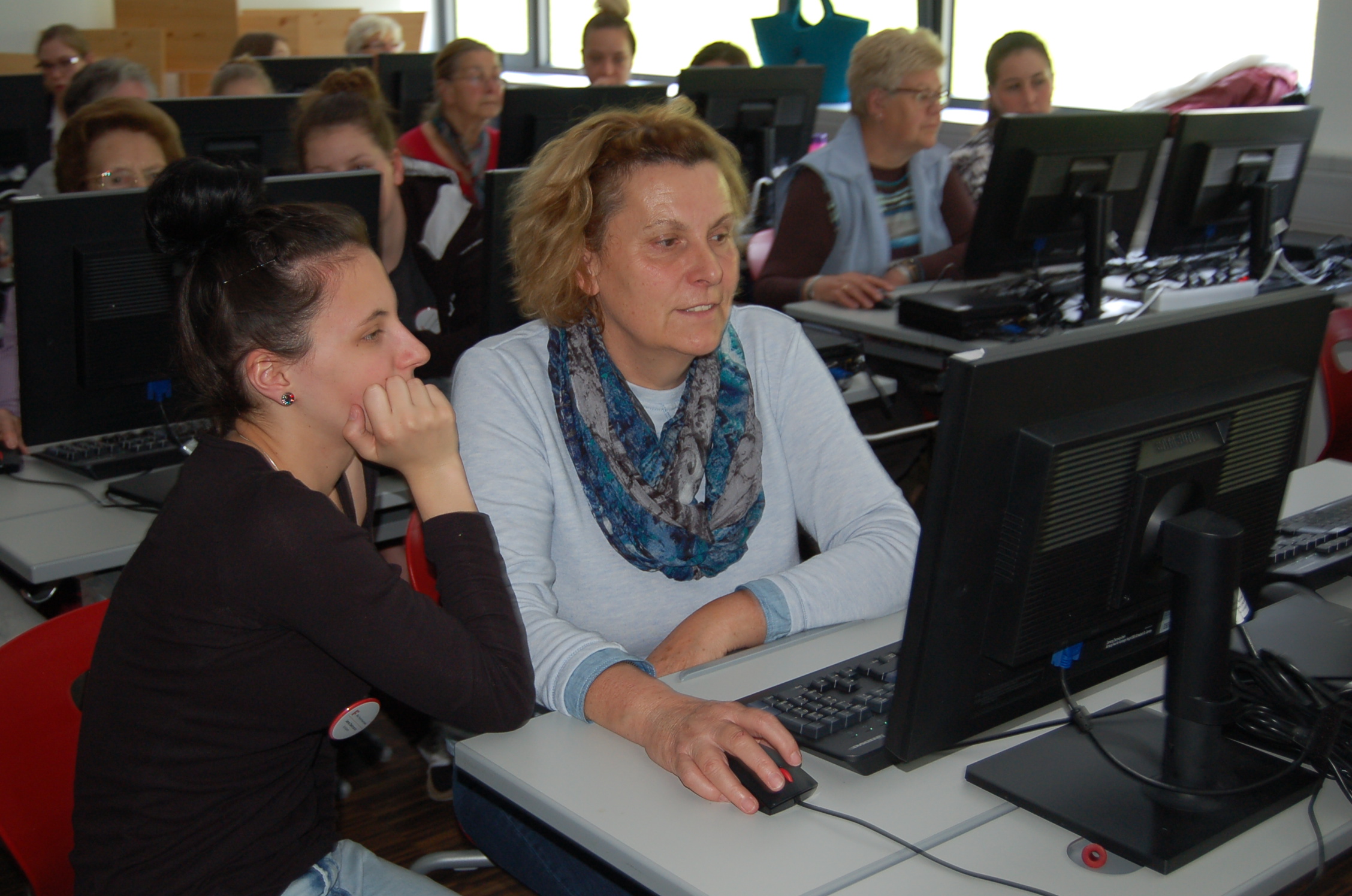 PC Einsteiger Kurs - Jetzt werden die Schüler zu Lehrenden ...