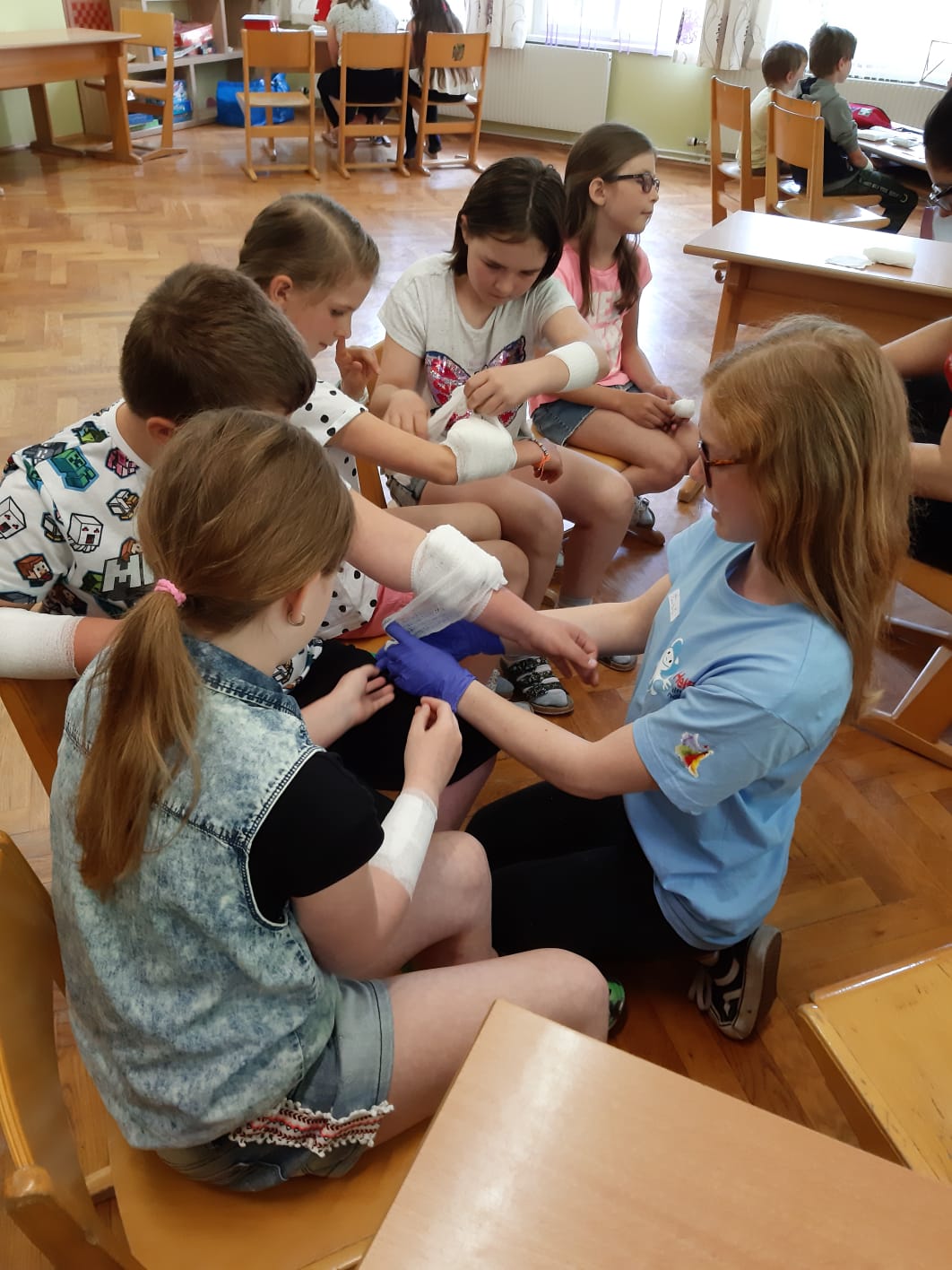 Helfi - Aktionstag in der VS Oberzeiring - Fachschulen Land Steiermark